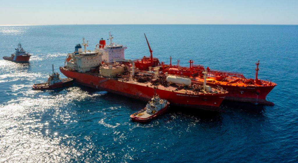 China completes first domestic ammonia bunkering operation - Carbon ...